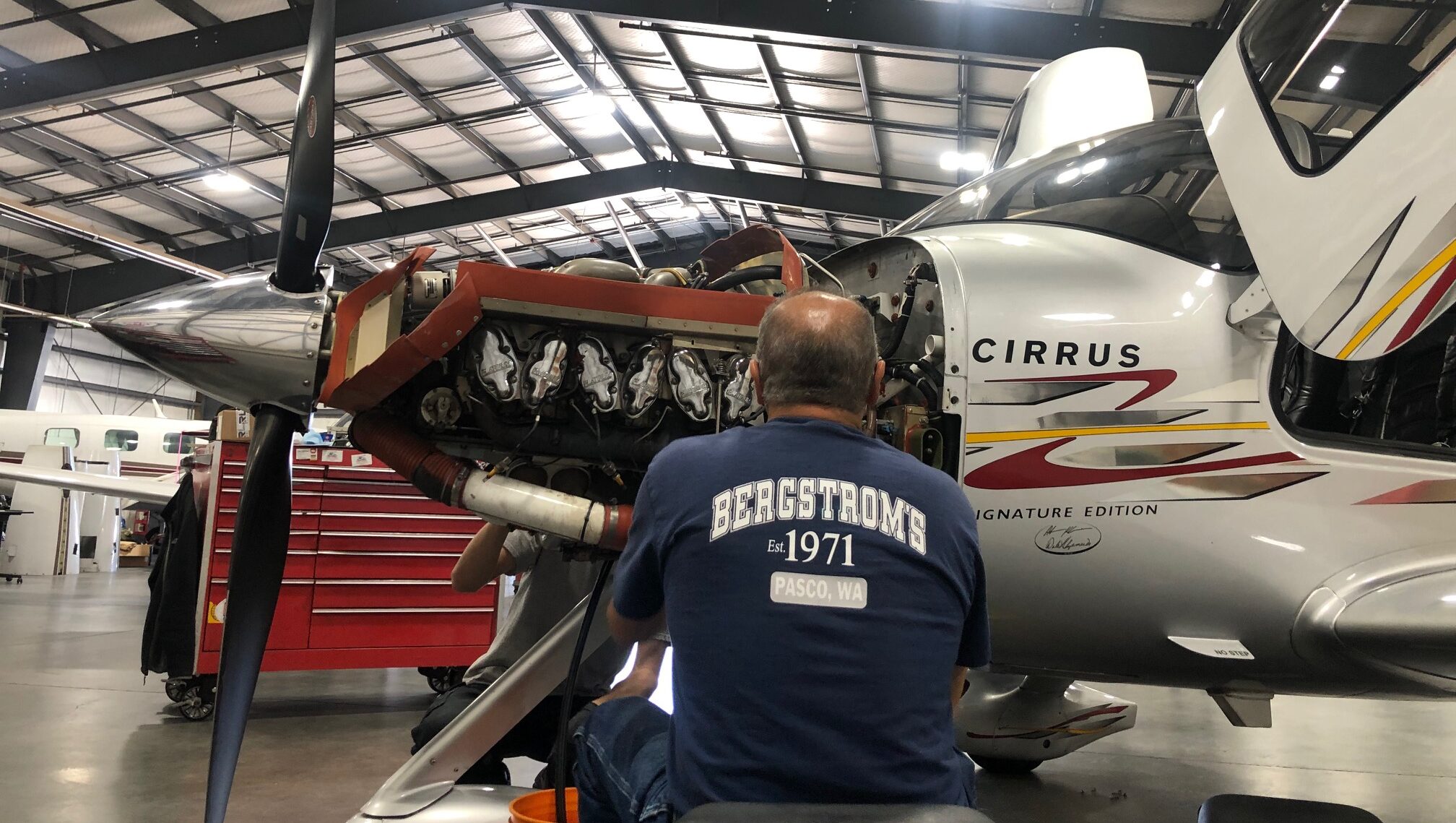 FLIGHT TRAINING & AIRCRAFT RENTAL